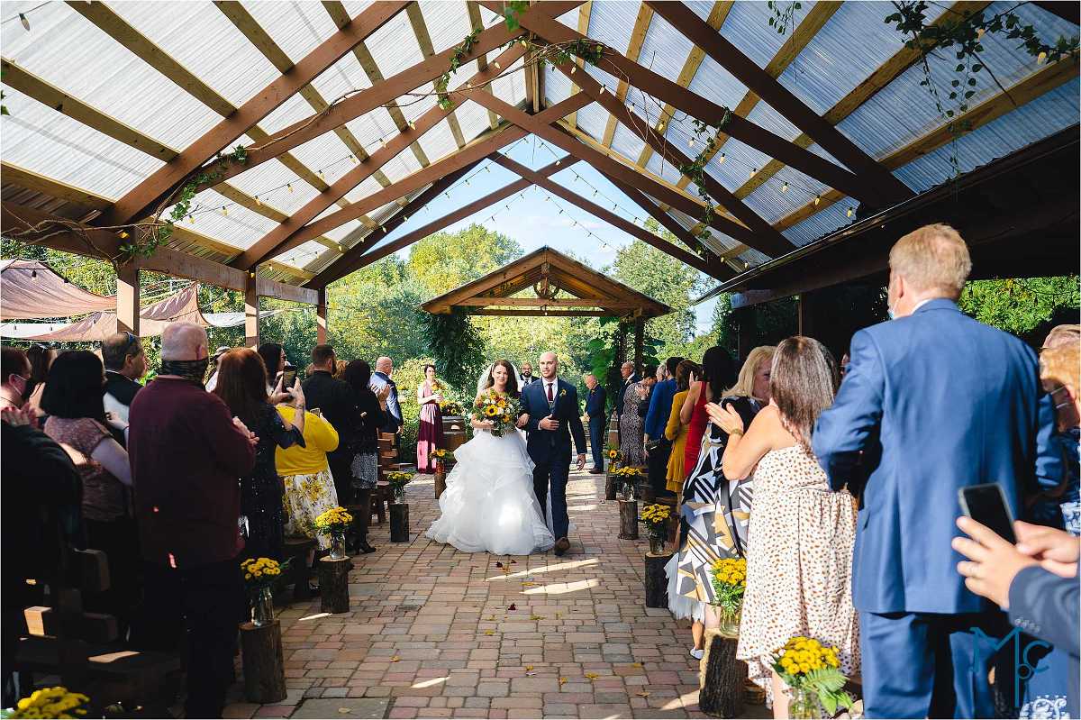 Thornbury Farm CSA Wedding | Jenna + Bob » Philadelphia Wedding Photography